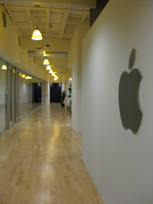 [1] Кампус Apple: экскурсия в святая святых | AppleInsider.ru
